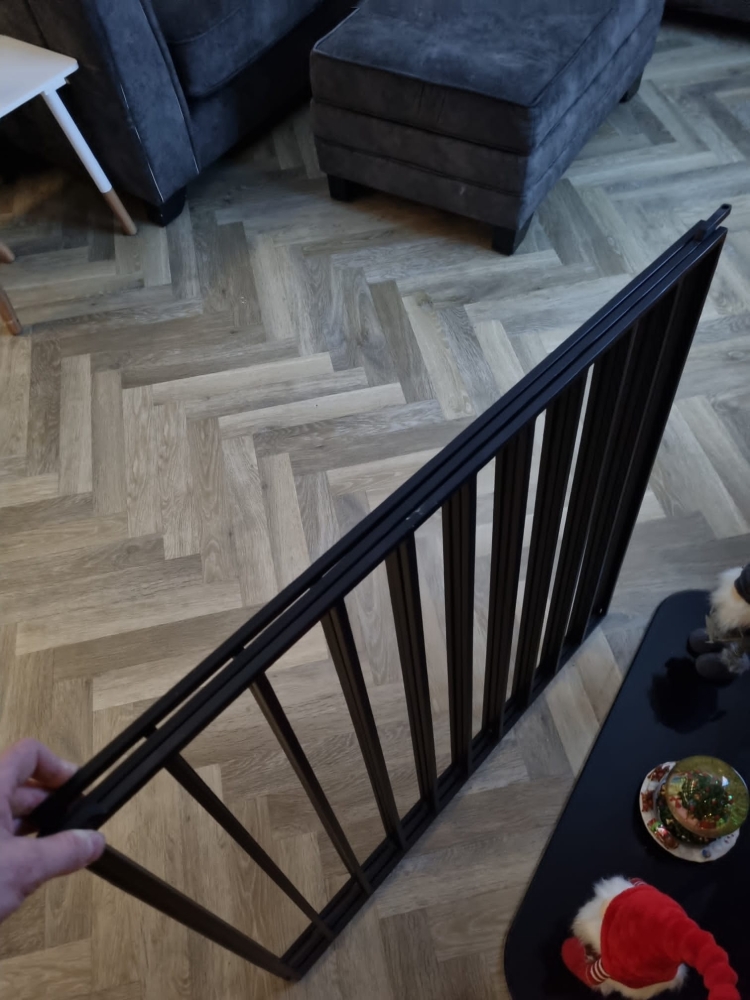 Bespoke fireguard | Caltef Designs