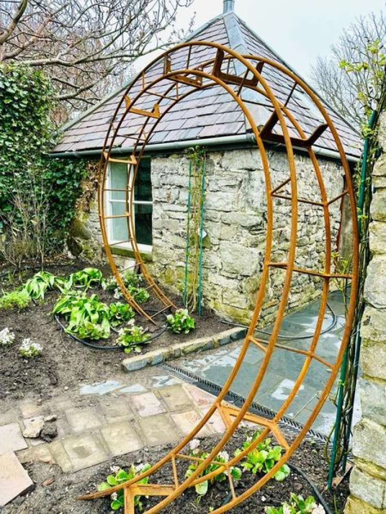 Helix rose arch | Caltef Designs